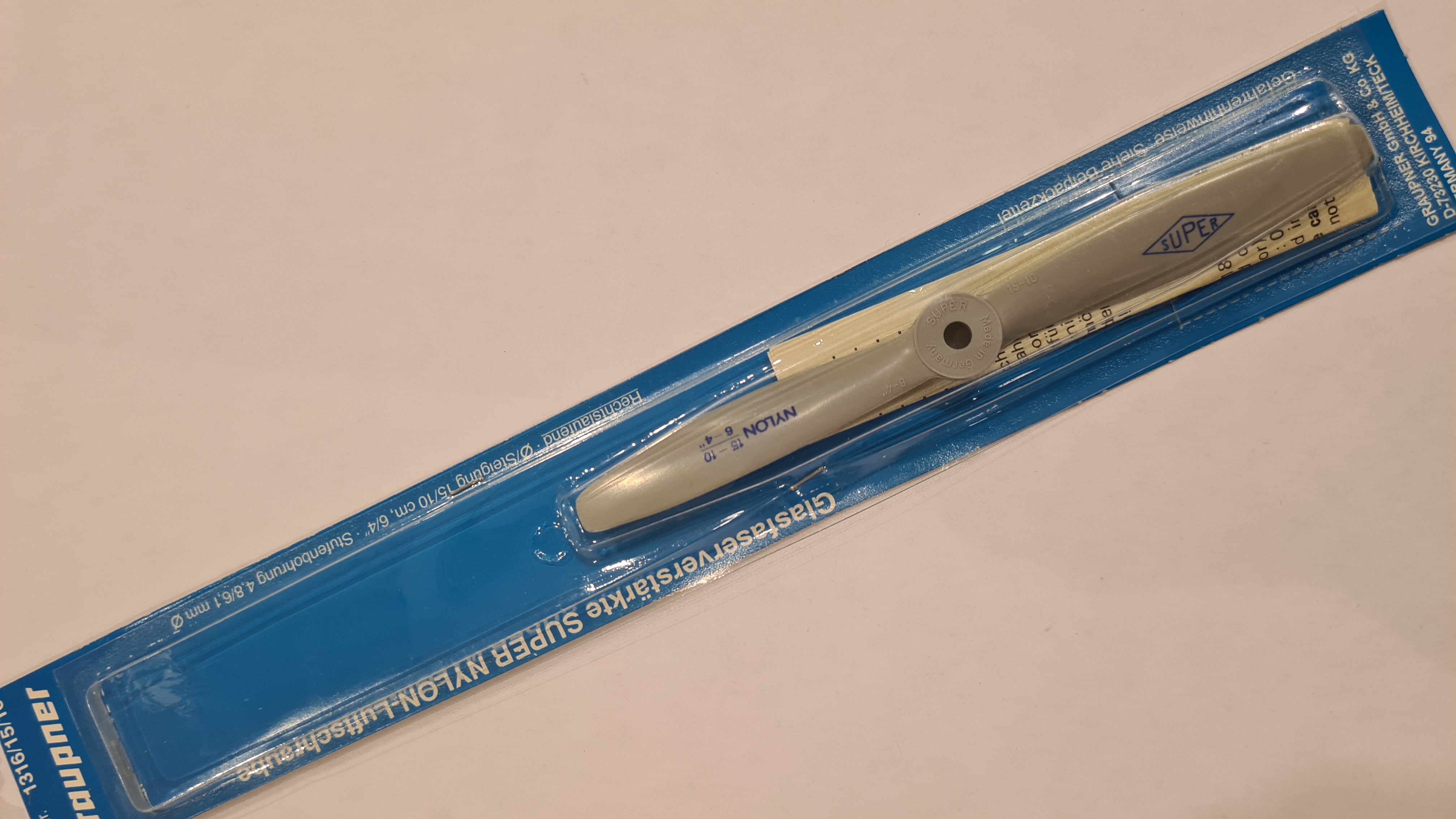 Graupner Super Nylon propel 6x4 - Propeller og spinner - Holte Modelhobby